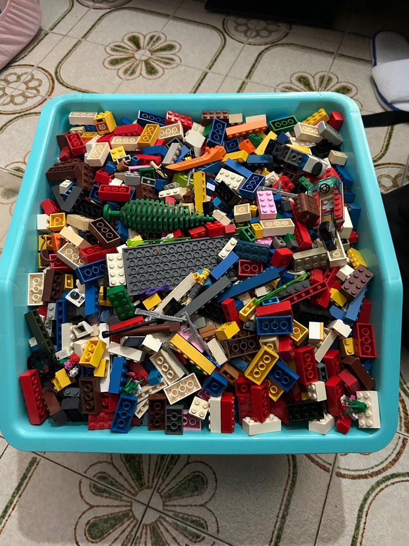 Big Lego bin, Hobbies & Toys, Toys & Games on Carousell