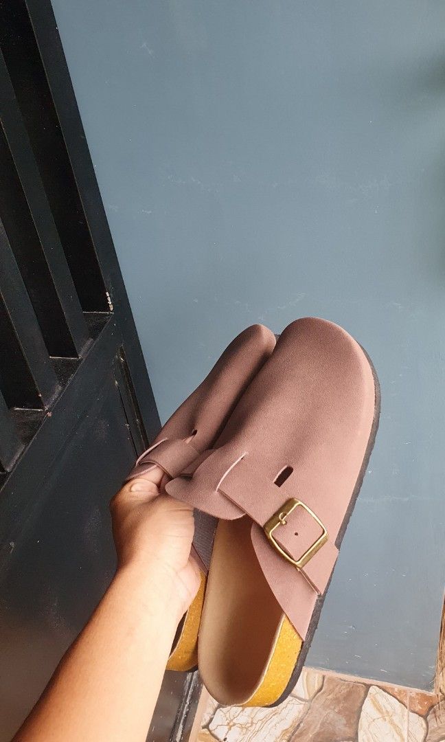 Birks Boston Clogs Alternative (Marikina Made), Men's Fashion, Footwear ...