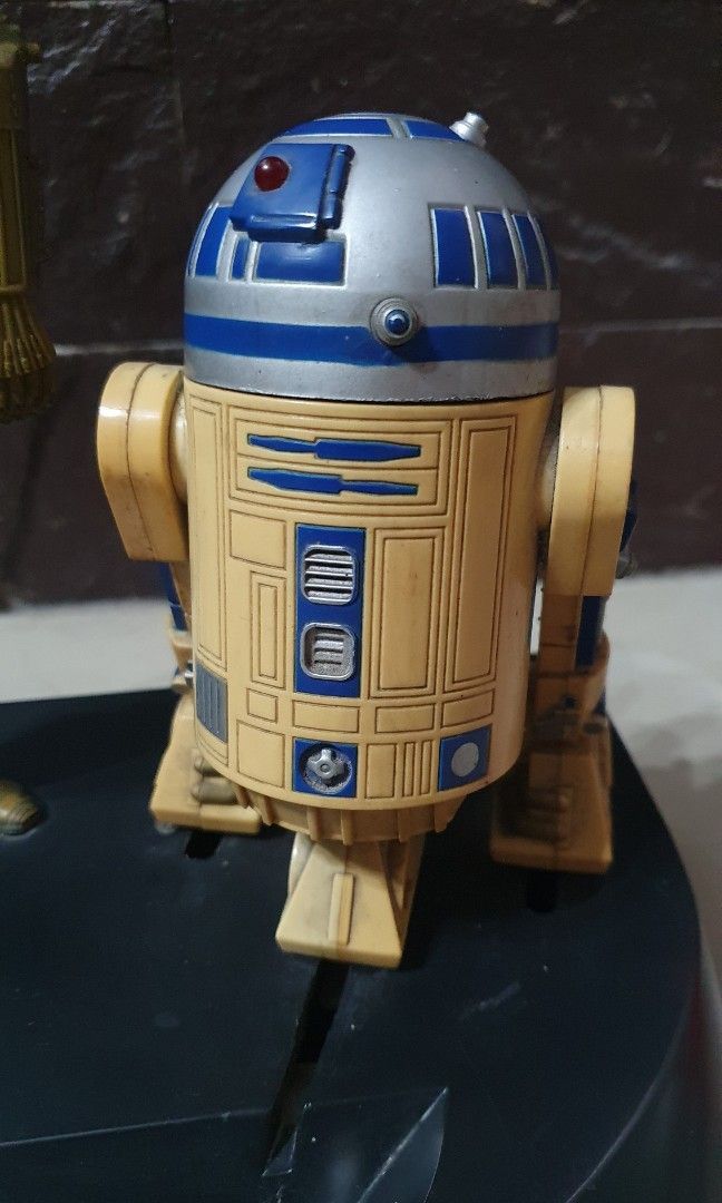 C3PO R2D2 Toy Piggy Bank, Hobbies & Toys, Toys & Games on Carousell