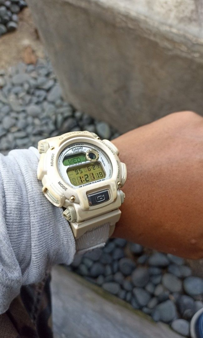 Casio G-Shock Alaska ADMA / G-Shock DW-8800, Fesyen Pria, Jam Tangan di Carousell