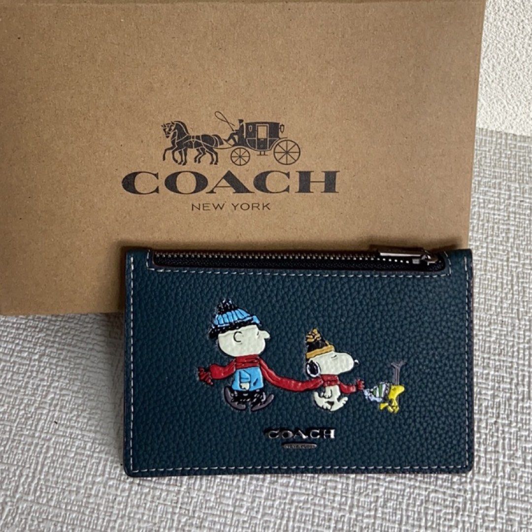 Coach Snoopy Card Wallet, Women's Fashion, Bags & Wallets, Wallets ...