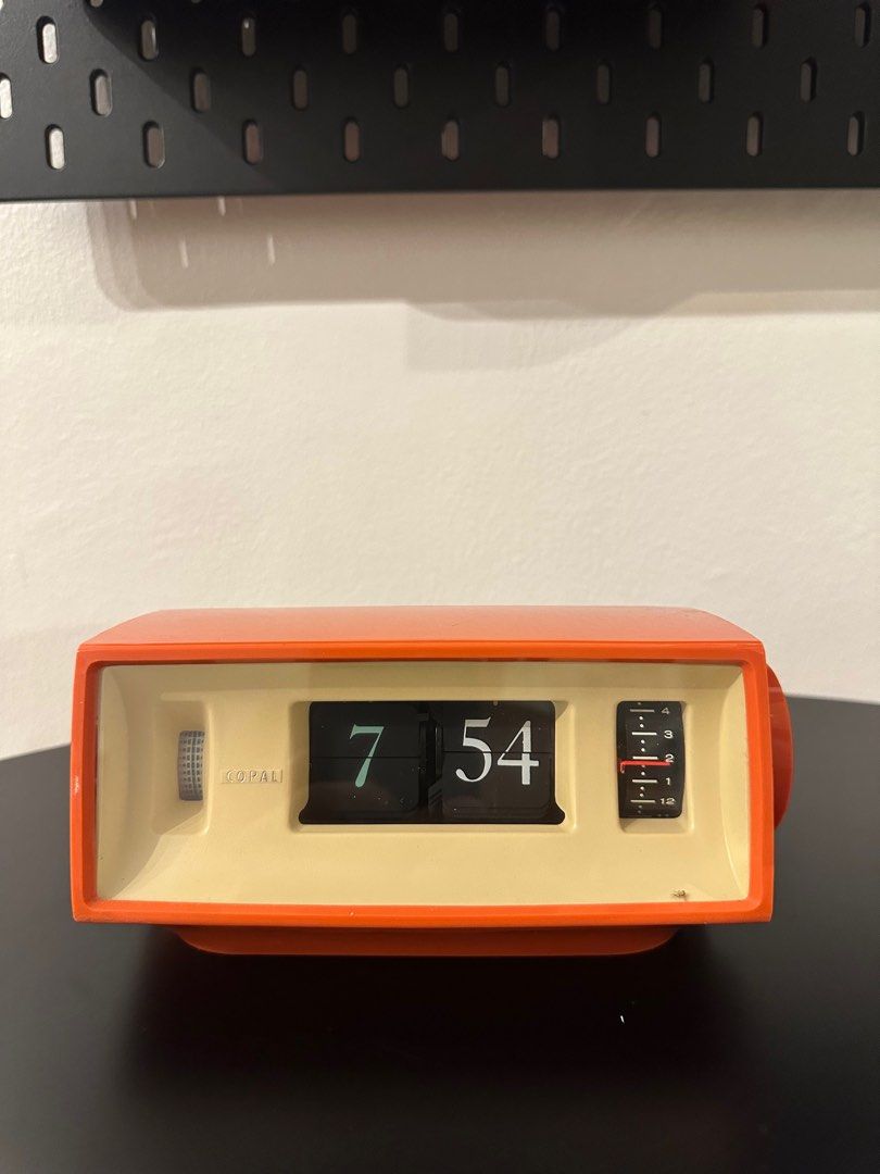 Copal Space Aged Flip Clock, Furniture & Home Living, Home Decor ...
