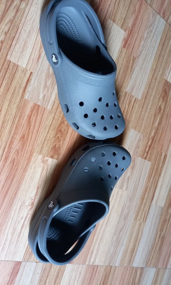 These Crocs Classic Clogs Are The Perfect Shoe — Here's
