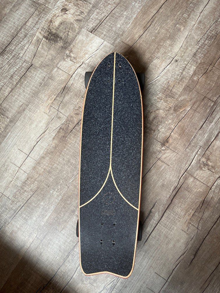 Cruiser board, Sports Equipment, Sports & Games, Skates, Rollerblades ...