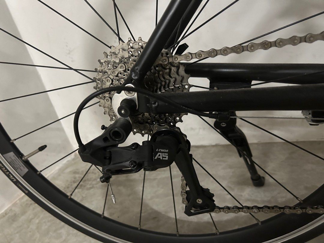 Customised Hybrid Bike 9 speed, Sports Equipment, Bicycles & Parts, Bicycles on Carousell