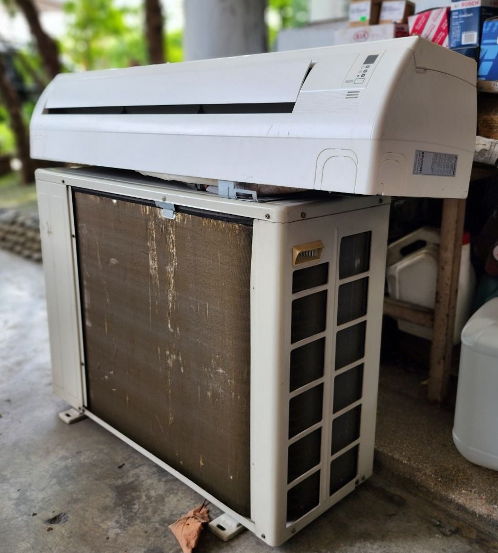 Daikin 2.5HP Non-Inverter Split-Type Aircon, TV & Home Appliances, Air ...