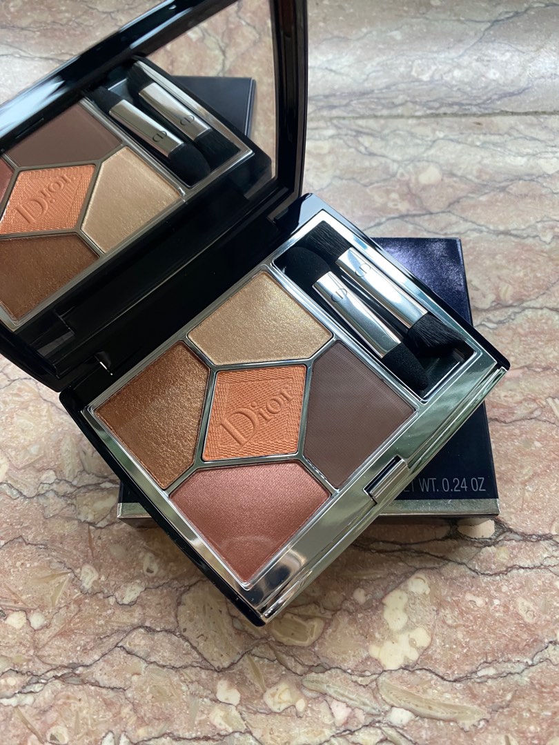 Dior Eyeshadow, Beauty & Personal Care, Face, Makeup on Carousell