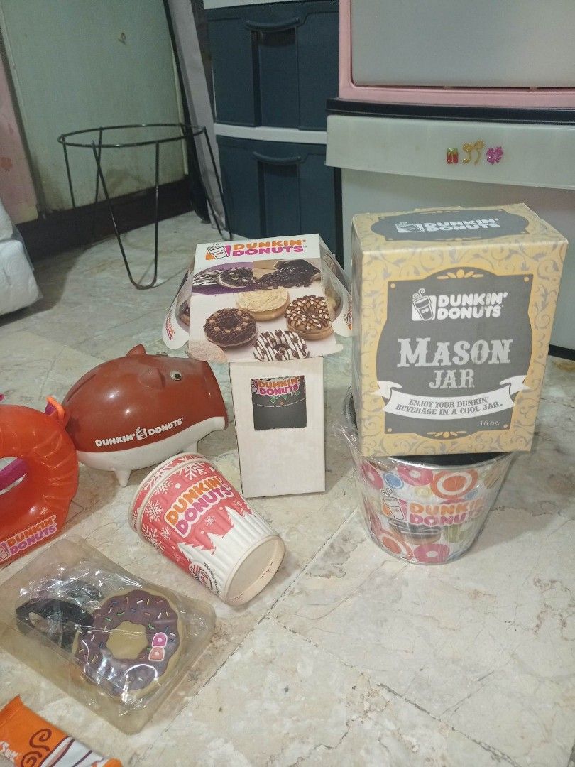 Dunkin Donuts Merchandise Collection Limited Edition on Carousell