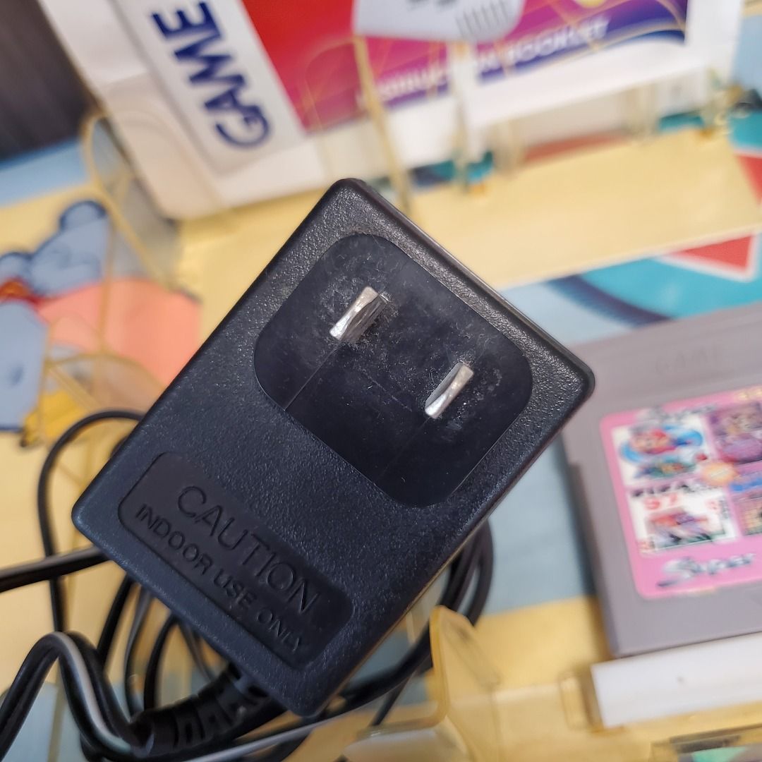 GAMEBOY Play It Loud! Series (紅色主機+叉電器+1張遊戲卡 連盒套裝) 元祖厚機 Original ...