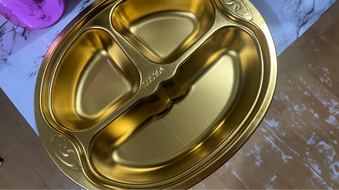 Gold Plate lunchbox BLW with lid on Carousell