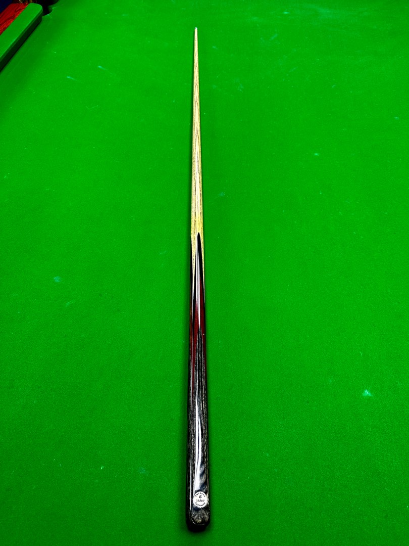 Grand Emperor Full Piece Snooker Cue, Sports Equipment, Other Sports ...