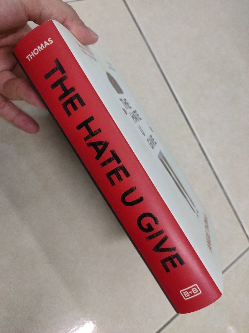 (Hardcover) The Hate U Give by Angie Thomas (YA > Race / Contemporary ...