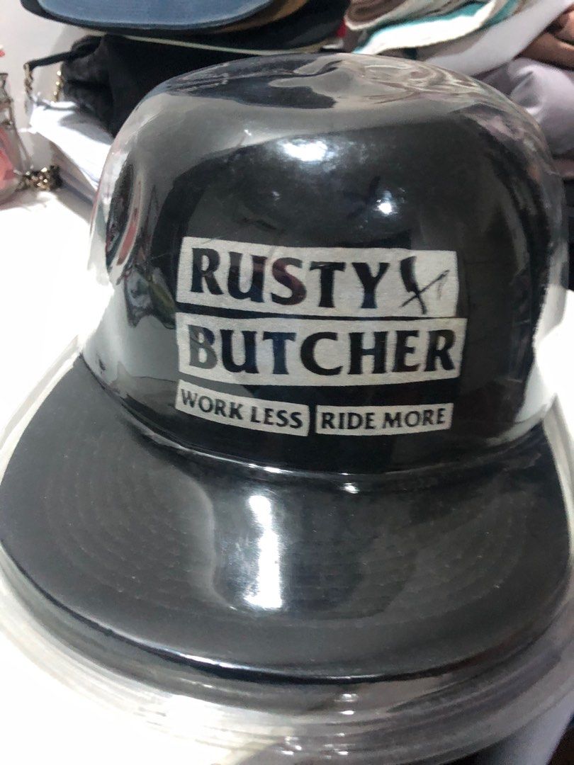 Harley Davidson Rusty Butcher Tracker, Men's Fashion, Watches & Accessories, Cap & Hats on Carousell