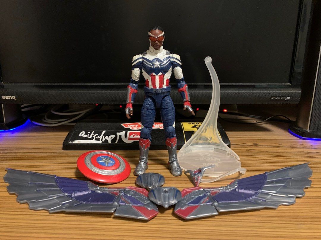 Hasbro Marvel Legends Falcon Captain America BAF, 興趣及遊戲, 玩具 & 遊戲類 ...
