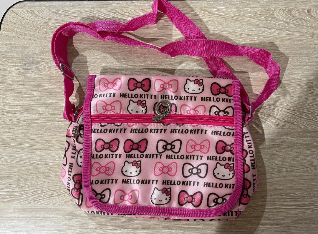 Hello Kitty Shoulder Bag on Carousell