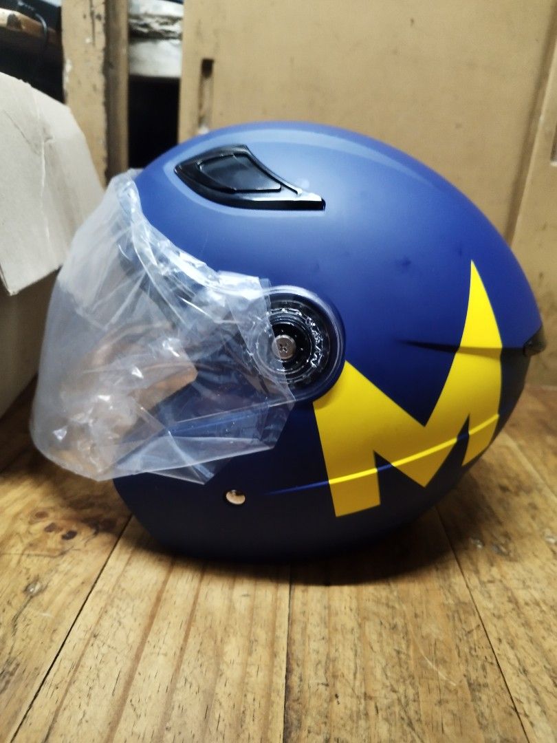 Hkc Motortrade helmet, Motorbikes, Motorbike Parts & Accessories ...