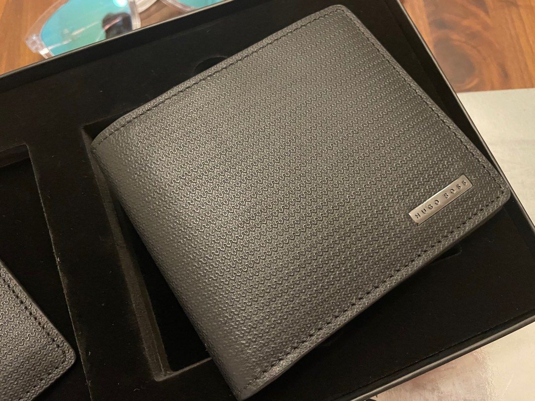 Hugo Boss Wallet & Cardholder Gift Set, Men's Fashion, Watches ...