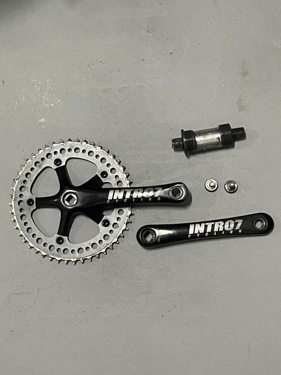 Intro7 crankset, Sports Equipment, Bicycles & Parts, Parts ...