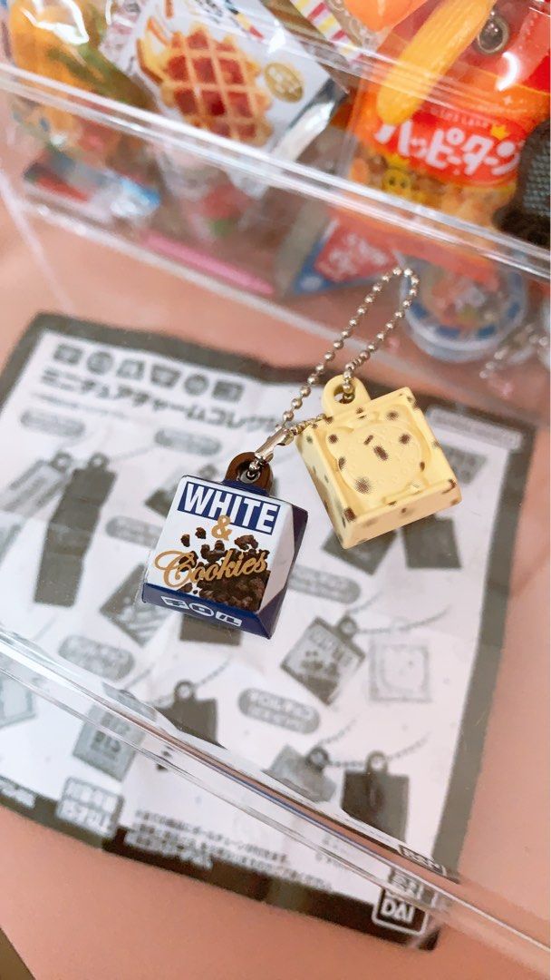 Japan Gashapon Gacha miniature Tirol Chocolate White Cookie keychain ...