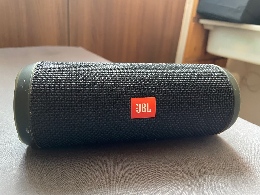 JBL Flip 3 SE (Black), Audio, Soundbars, Speakers & Amplifiers on Carousell