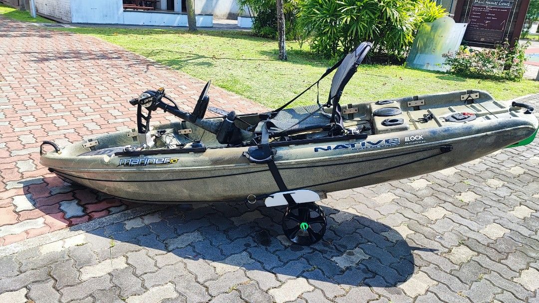 Kayak Native Mariner 10, Sports Equipment, Sports & Games, Water Sports ...