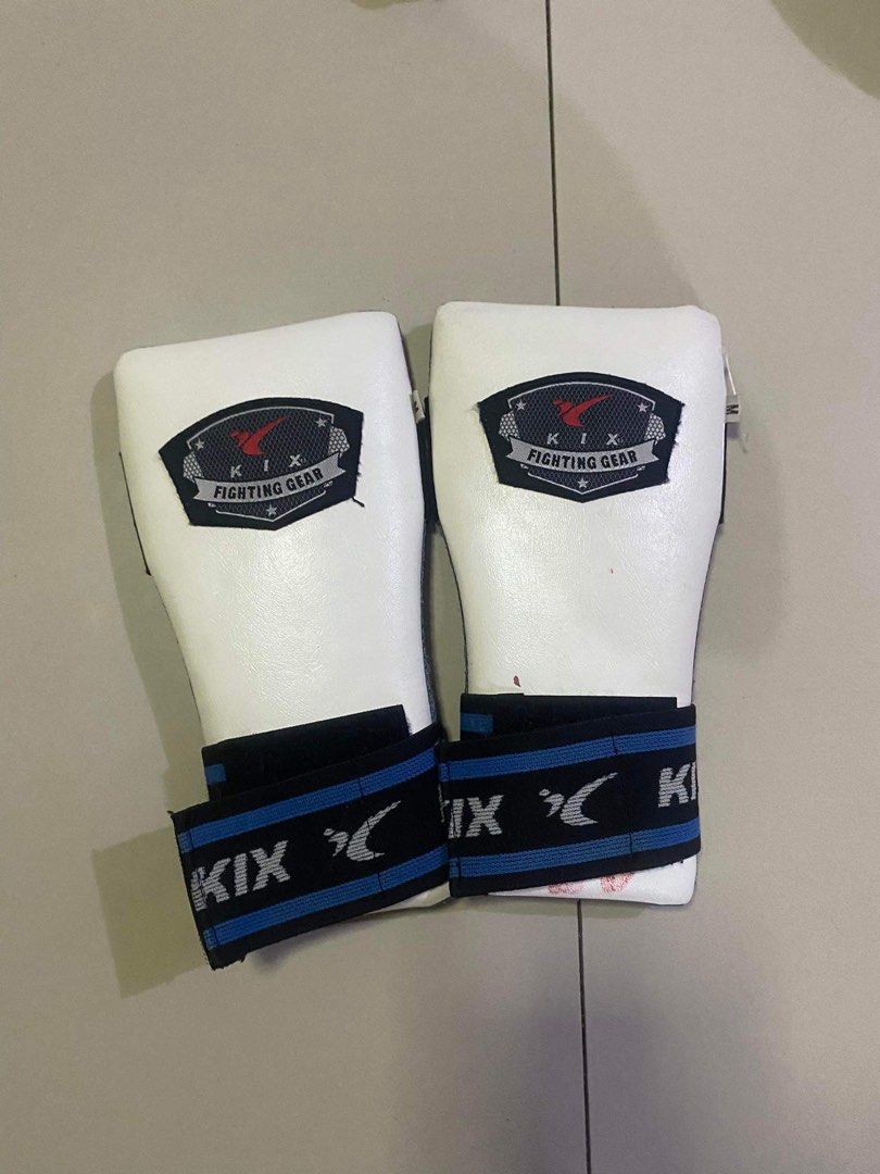 KIX Taekwondo Gear Set on Carousell