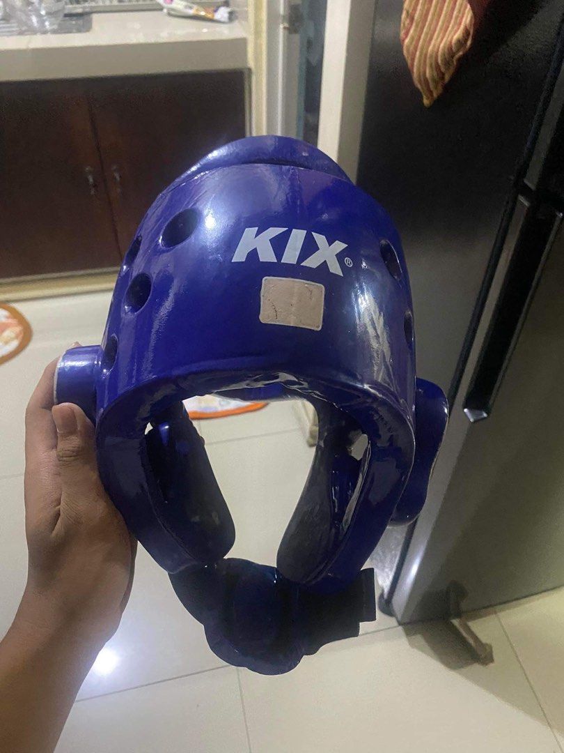 KIX Taekwondo Gear Set on Carousell