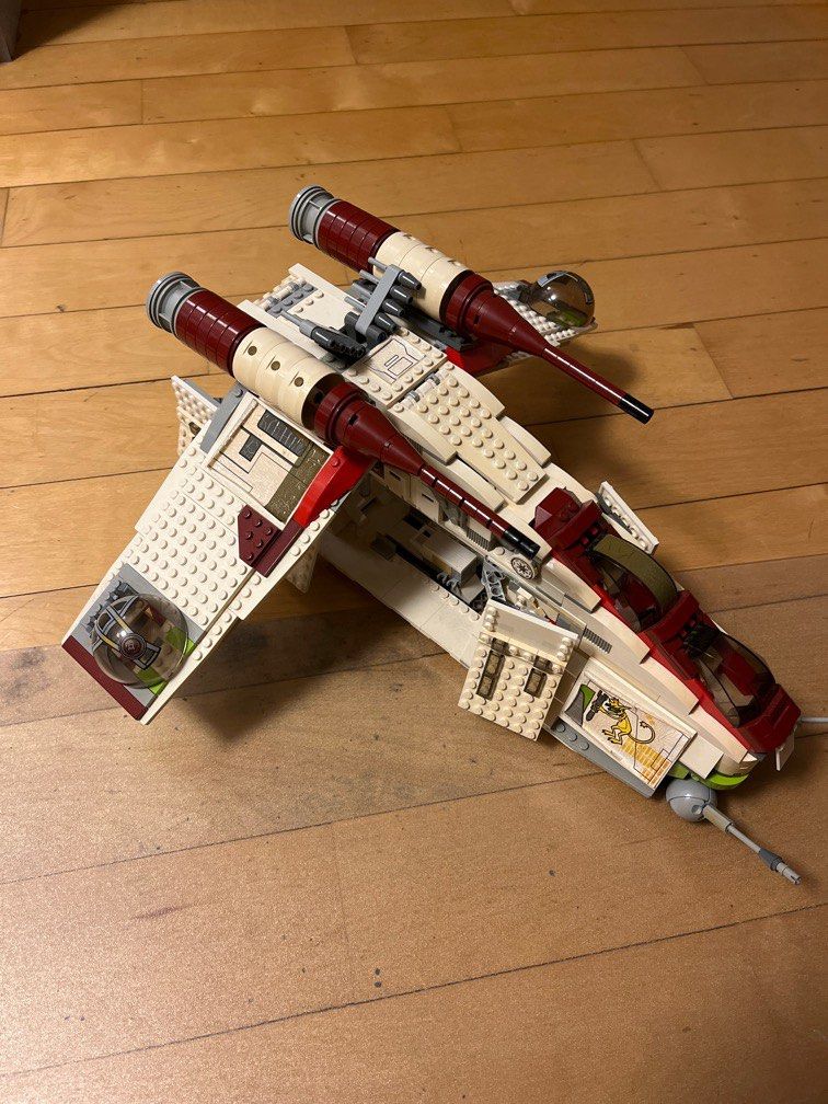 Lego 7676 Republic Gunship, Hobbies & Toys, Toys & Games on Carousell