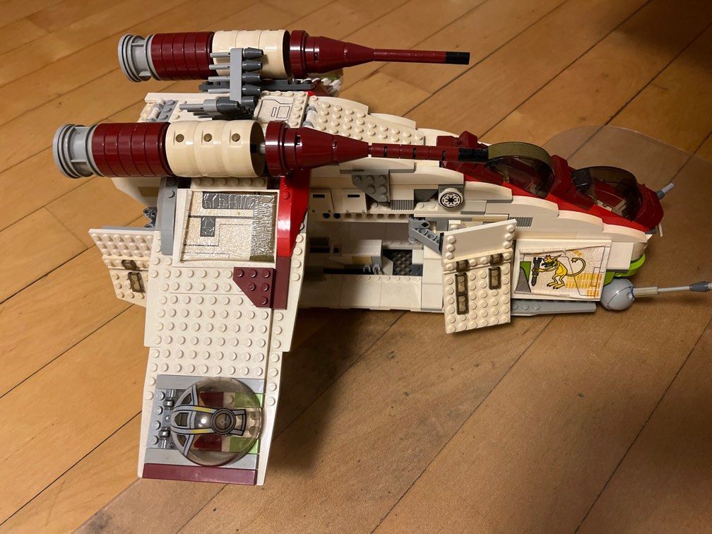Lego 7676 Republic Gunship, Hobbies & Toys, Toys & Games on Carousell