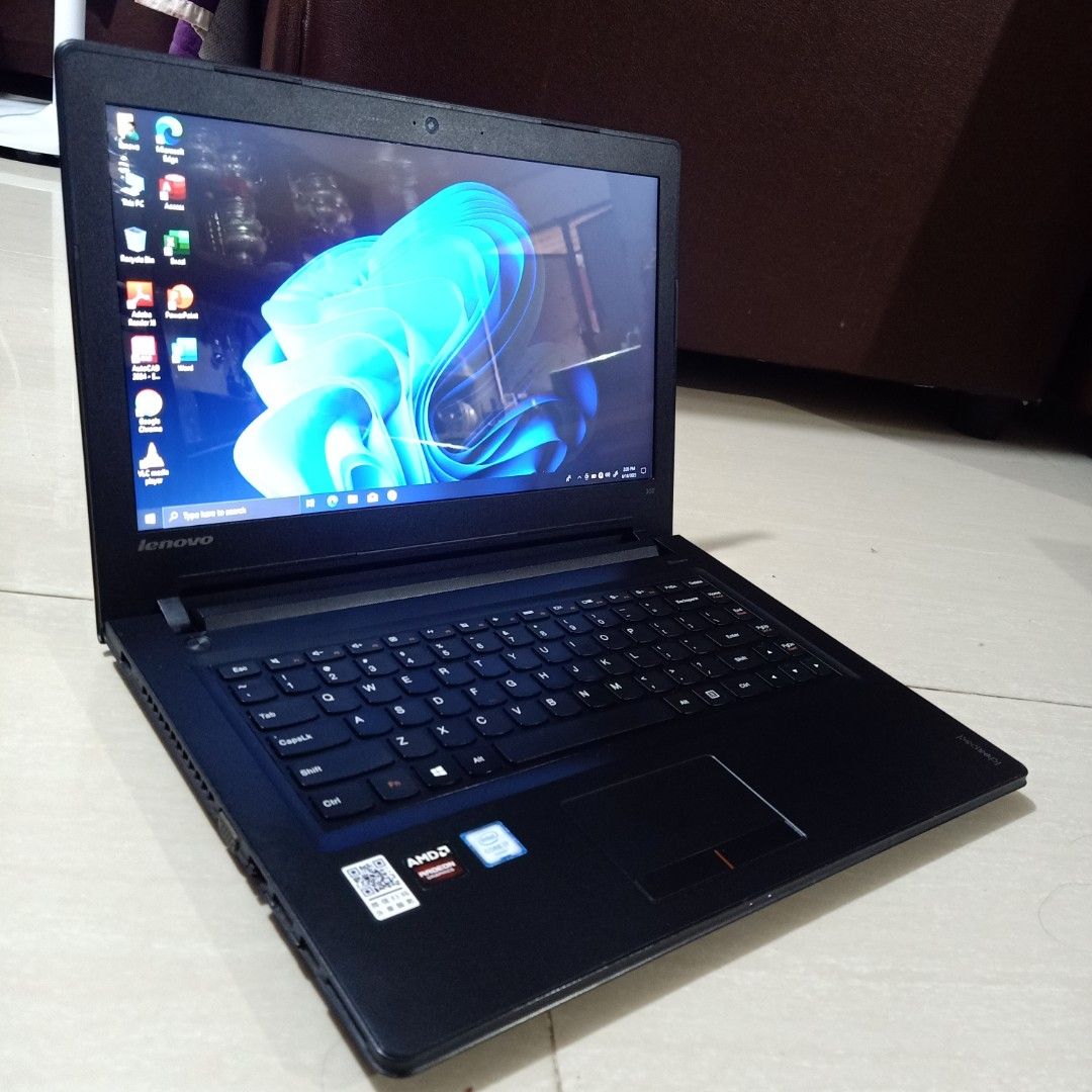 Lenovo Ideapad Core I7 6th Gen 8gb Ram 128gb SSD 500gb Hdd AMD Radeon R5 NO ISSUE