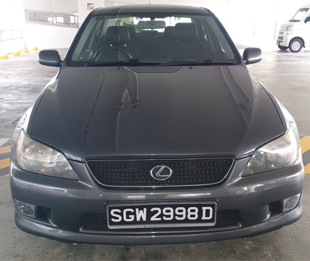 Lexus IS200 IS200 Auto, Cars, Used Cars on Carousell
