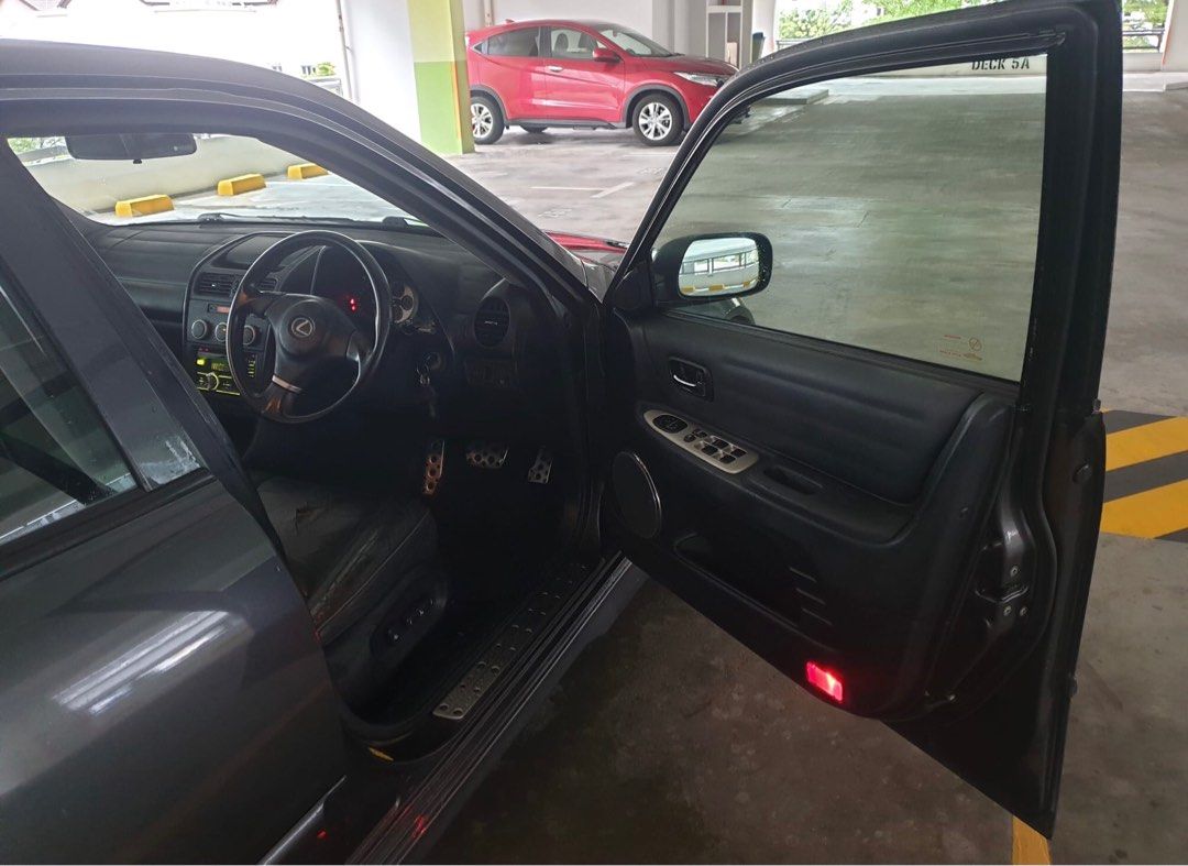 Lexus IS200 IS200 Auto, Cars, Used Cars on Carousell