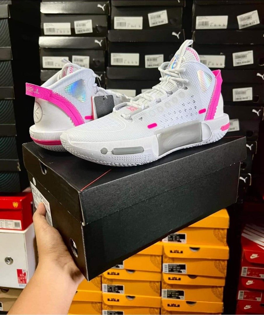 LINING WAY OF WADE SHADOW 4 on Carousell