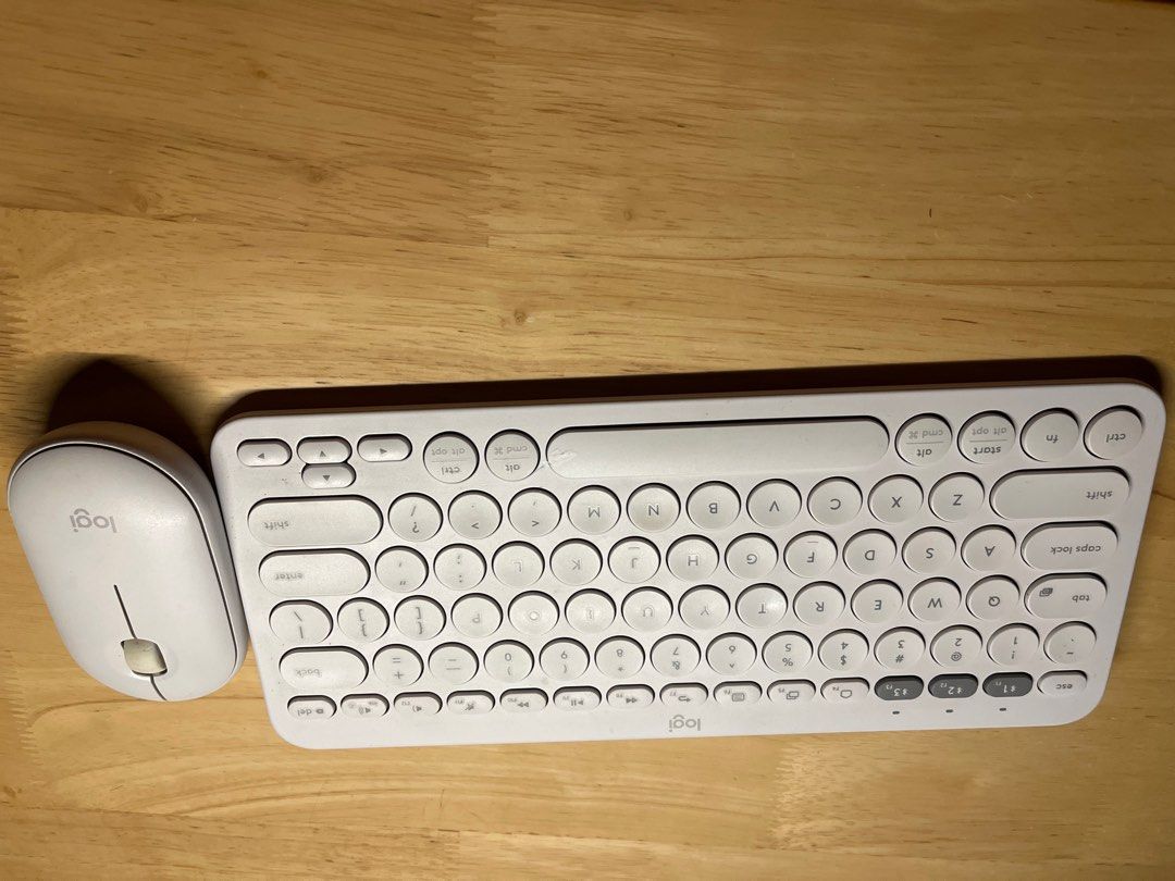 Logitech K380 Keyboard M350 Mouse Computers And Tech Parts And Accessories Computer Keyboard On