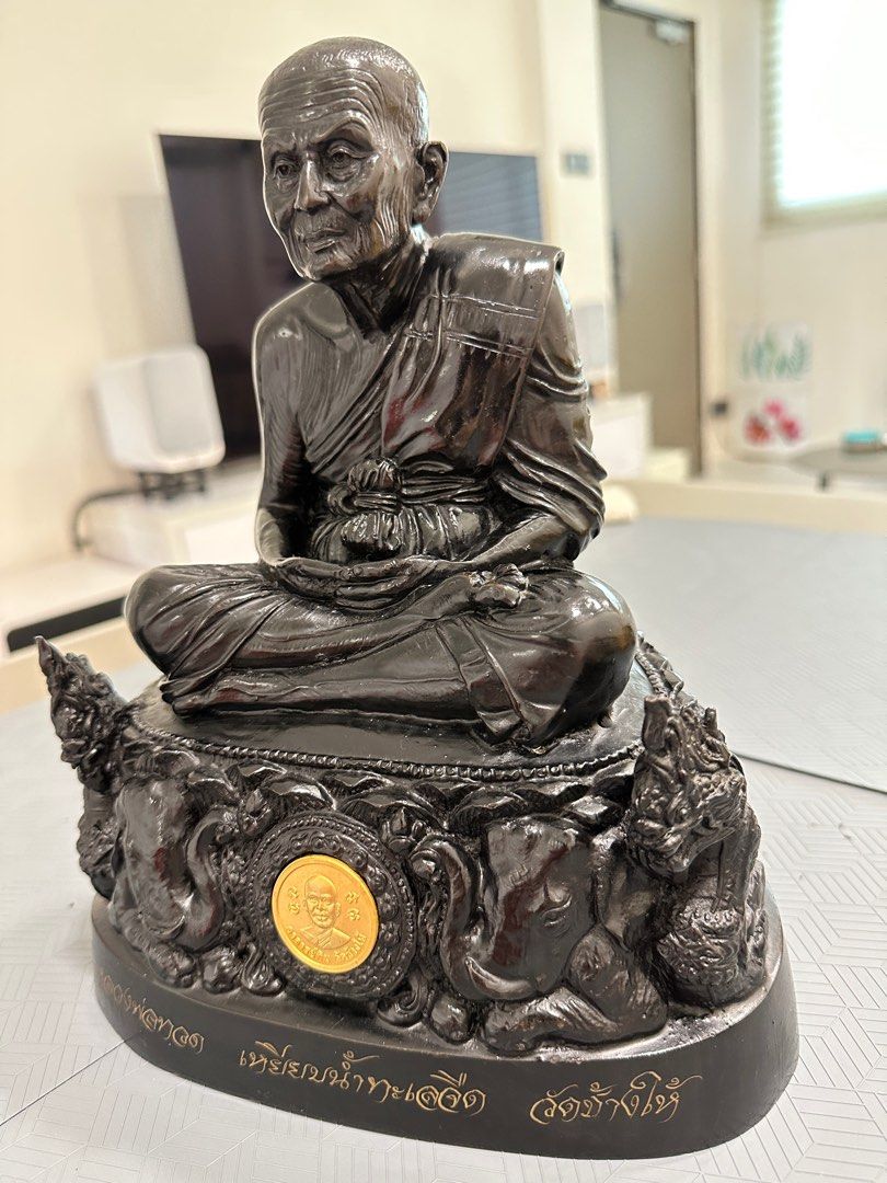 LP Tuad 10 inches Bucha from Wat Chang Hai B.E.2553, Hobbies & Toys ...