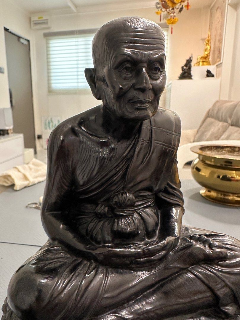 LP Tuad 10 inches Bucha from Wat Chang Hai B.E.2553, Hobbies & Toys ...