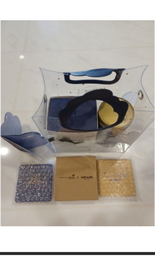 MBS Marina Bay Sands x Miracle Coffee Gift Set, Food & Drinks ...