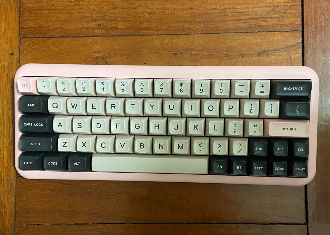 MelGeek Mojo60 Christian Keyboard, 電腦＆科技, 電腦周邊及配件, 電腦鍵盤及相關產品 - Carousell