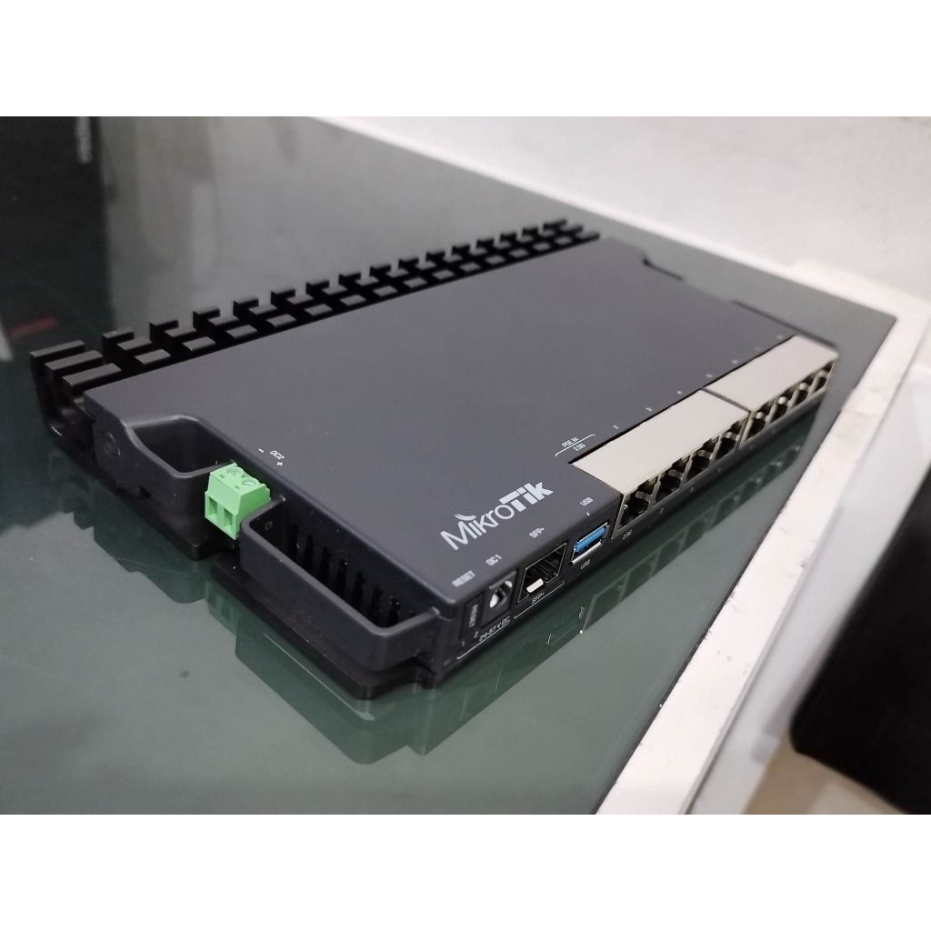 Mikrotik RB5009UG+S+IN Heavy-Duty 1U Home Router With USB, 1G And 2.5G ...