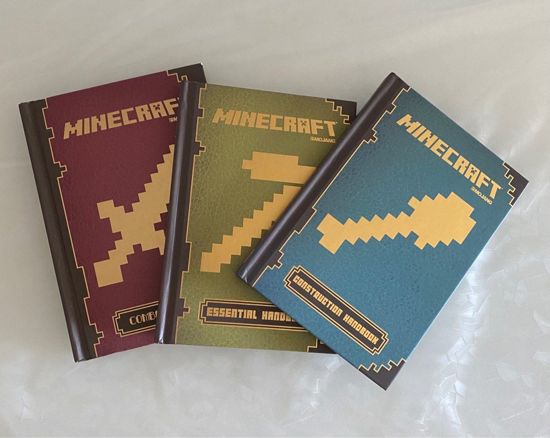 Minecraft 我的世界 hard cover 書, 興趣及遊戲, 書本 & 文具, 小朋友書 - Carousell
