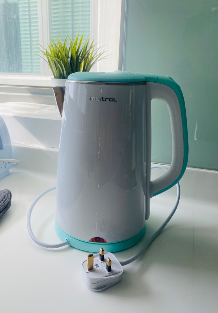 Mistral Kettle Excellent Condition with Box, TV & Home Appliances ...