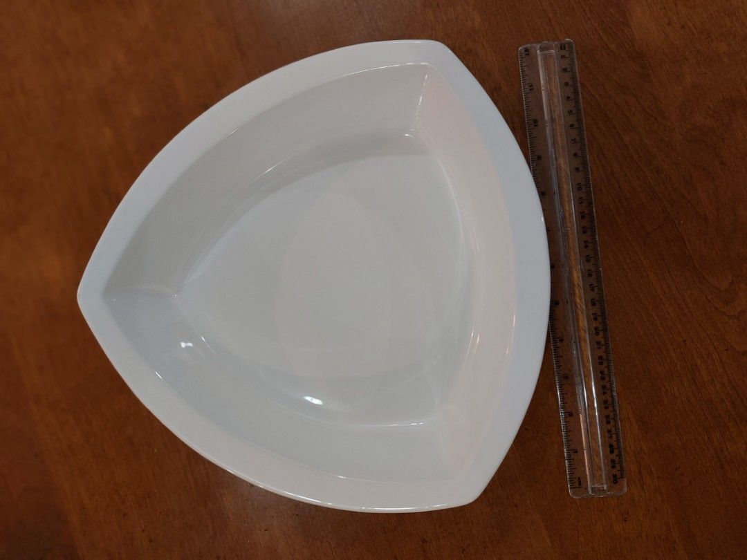 Modern Triangular porcelain pasta salad serving dish bowl white cream ...