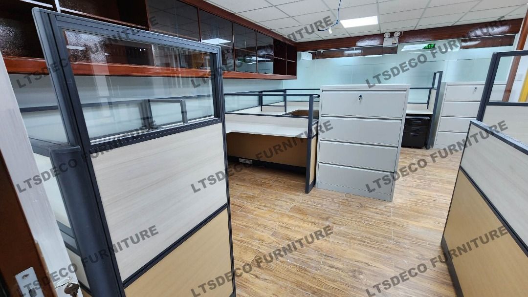 MODULAR WORKSTATION BPO TABLE OFFICE PARTITION FURNITURES on Carousell