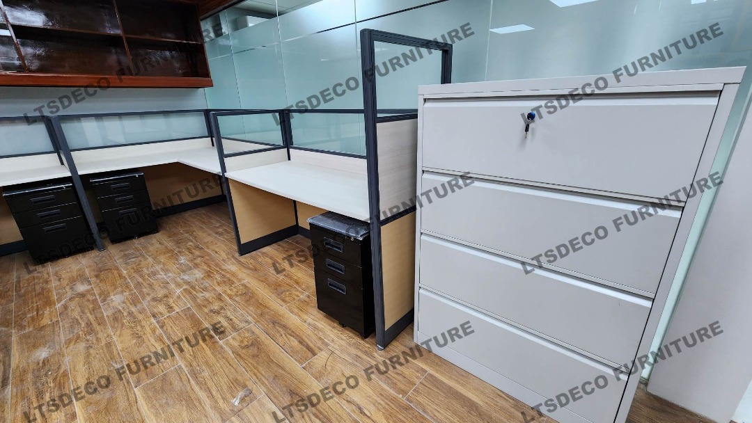 MODULAR WORKSTATION BPO TABLE OFFICE PARTITION FURNITURES on Carousell