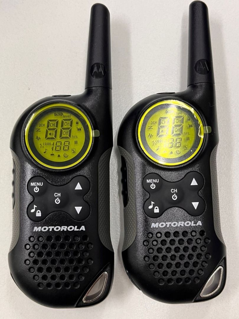 Motorola walkie talkie TLKR T6, Mobile Phones & Gadgets, Walkie-Talkie ...