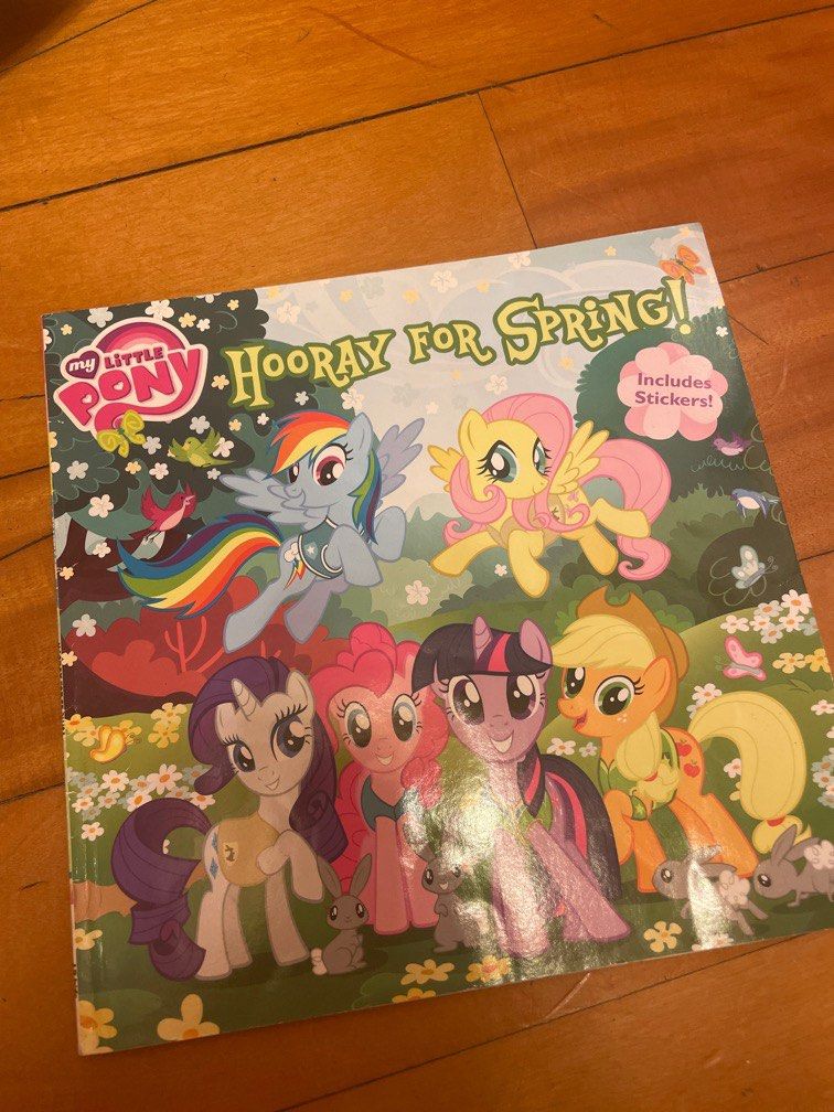 My little pony story book, 興趣及遊戲, 書本 & 文具, 兒童書籍 - Carousell