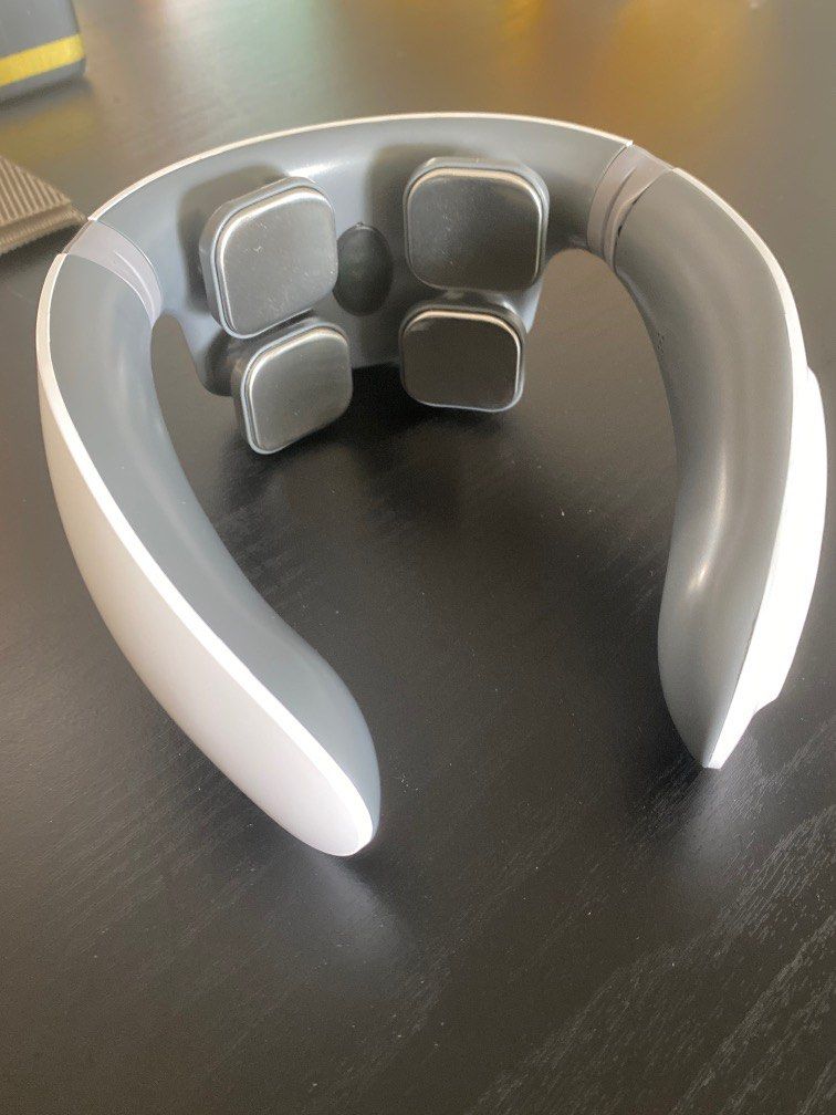 Neck EMS Massager (ZERO Healthcare), Health & Nutrition, Massage ...