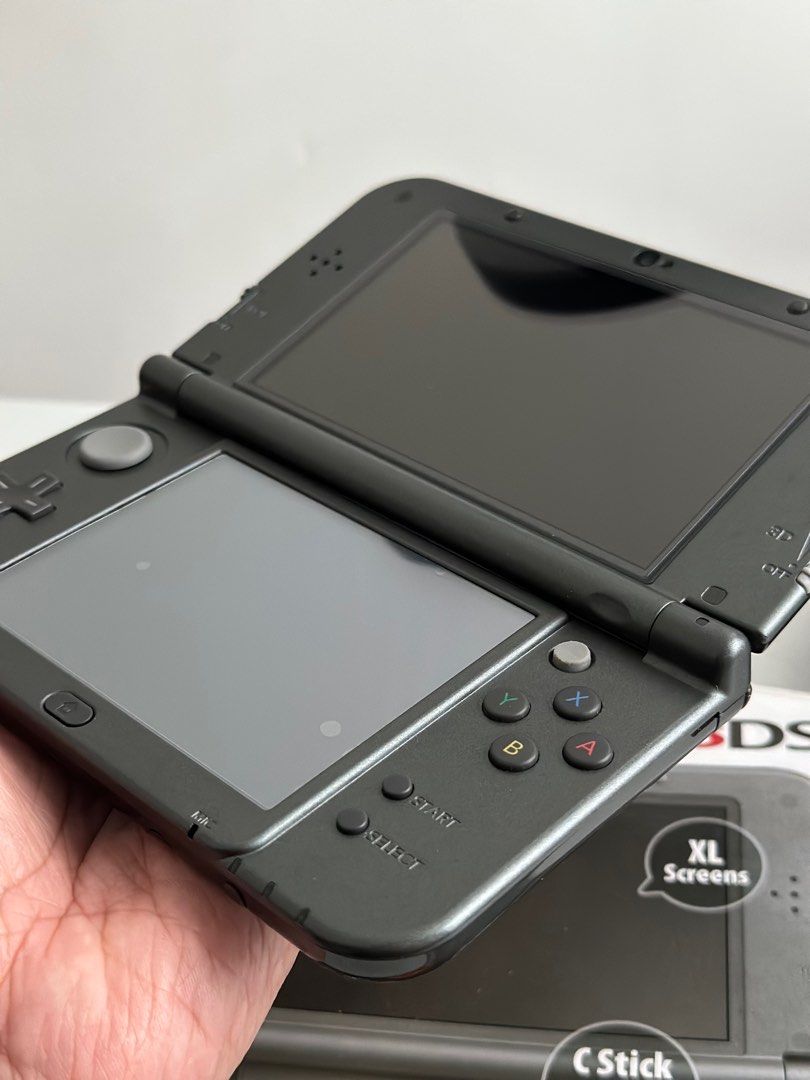 New 3ds XL metallic black on Carousell
