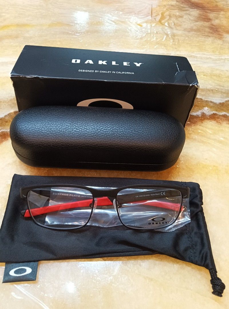 Oakley OX5132 Surface Plate Prescription Eyeglass Frames, Men's Fashion ...