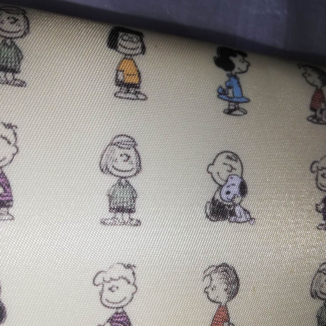 Original Peanuts 2018 Snoopy and Friends Flat Flat Information Bag Pink imported from Japan ...